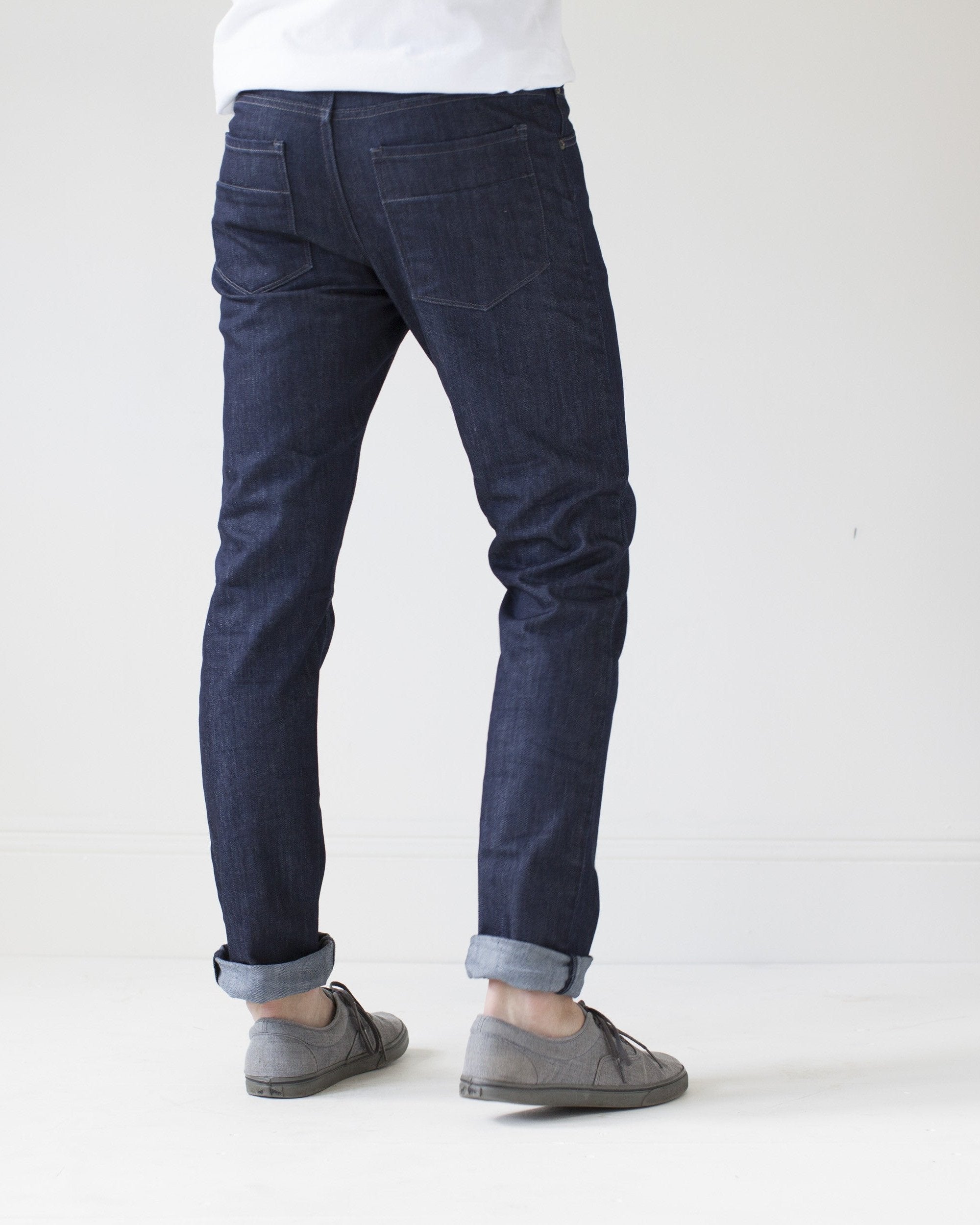 Jones — Resin Rinse – Raleigh Denim